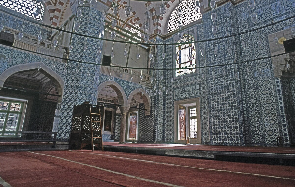 Mezquita Rustem Pasha: Una Joya Oculta de Estambul - Ciudades ...